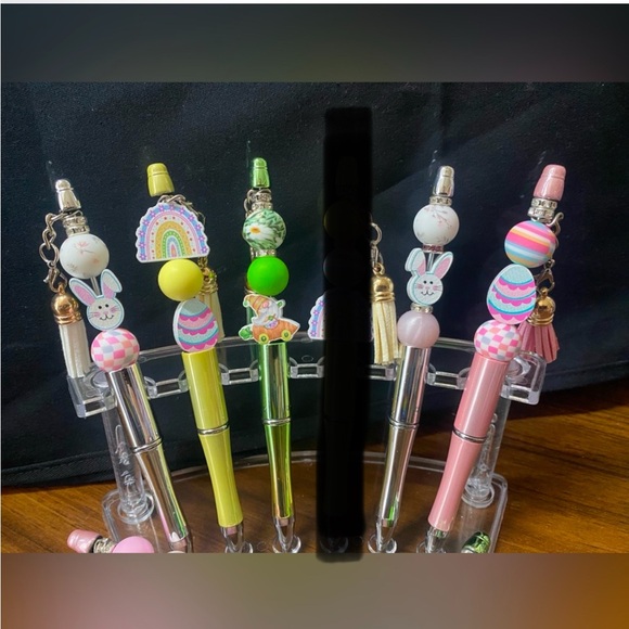 Hand Crafted | Office | 32 Hand Crafted Spring Easter Colorful Beaded ...